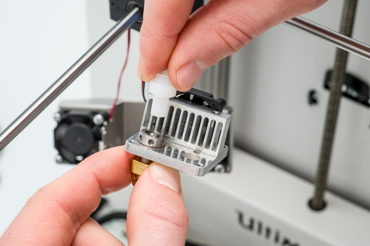 Replace the Ultimaker 2+ TFM coupler