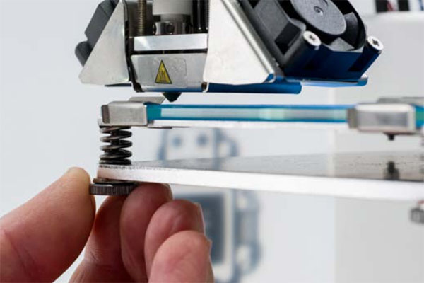 Build plate leveling Ultimaker 2 Go