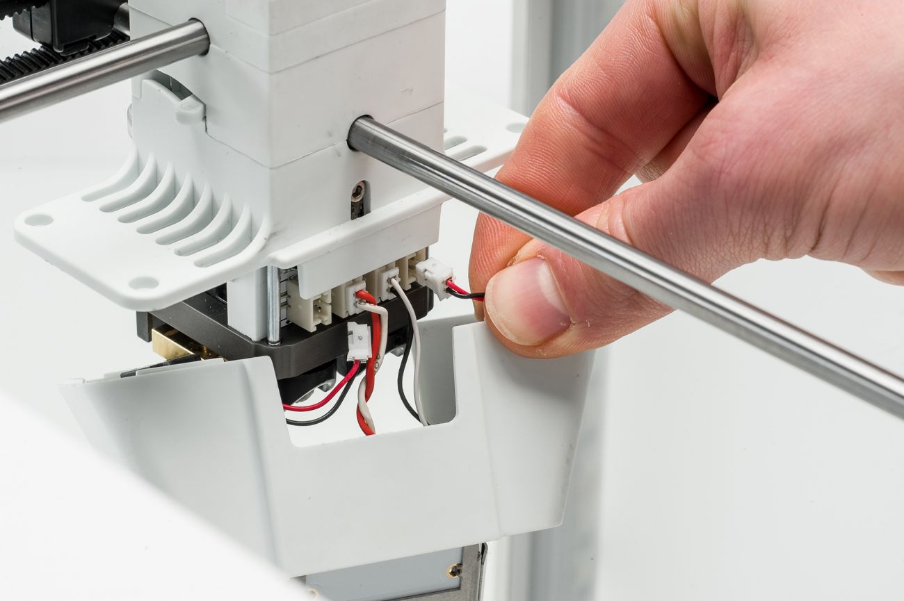 Replace the Ultimaker 3 radial fans