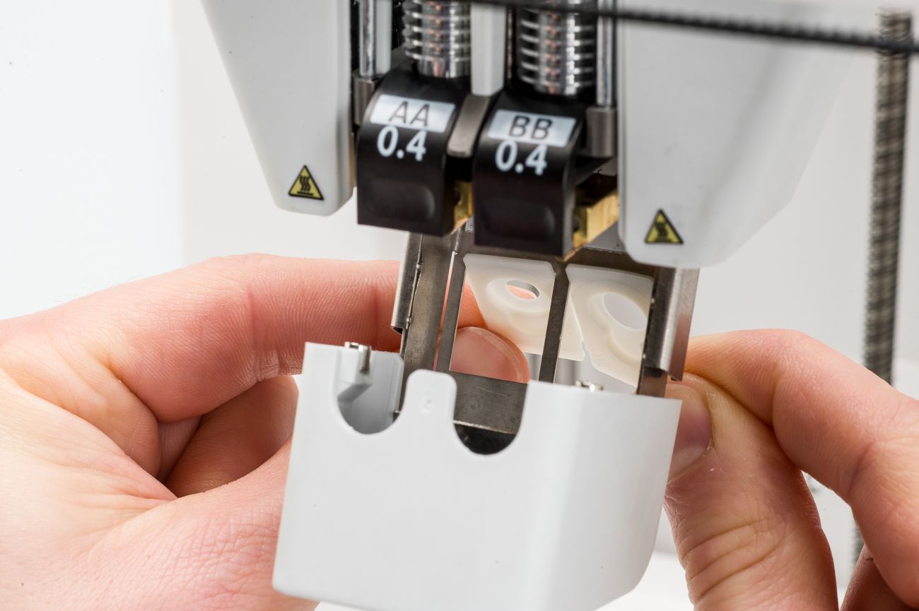 UltiMaker 3 - Check the nozzle cover