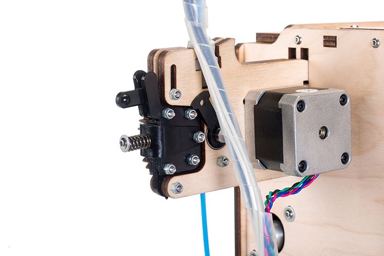 Loading material on the Ultimaker Original(+)